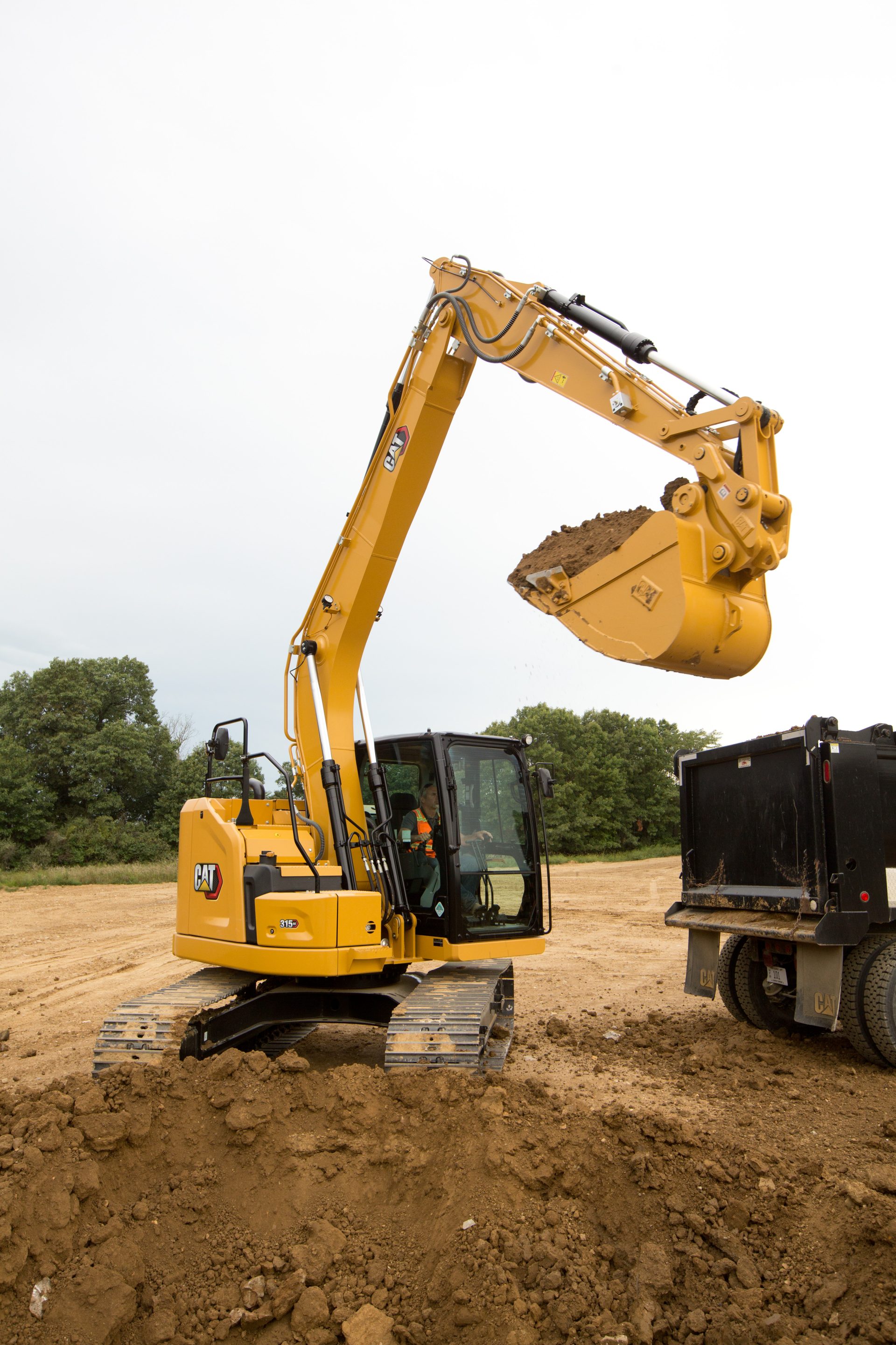 The New Cat® 315 GC An Excavator That Fits Your Jobsite And Your Wallet | Australian Earthmoving